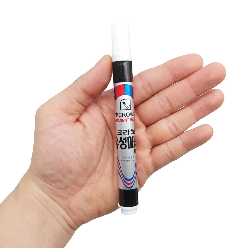 Bút Lông Dầu Crown CPM-700 - Mực Đen - FAHASA.COM
