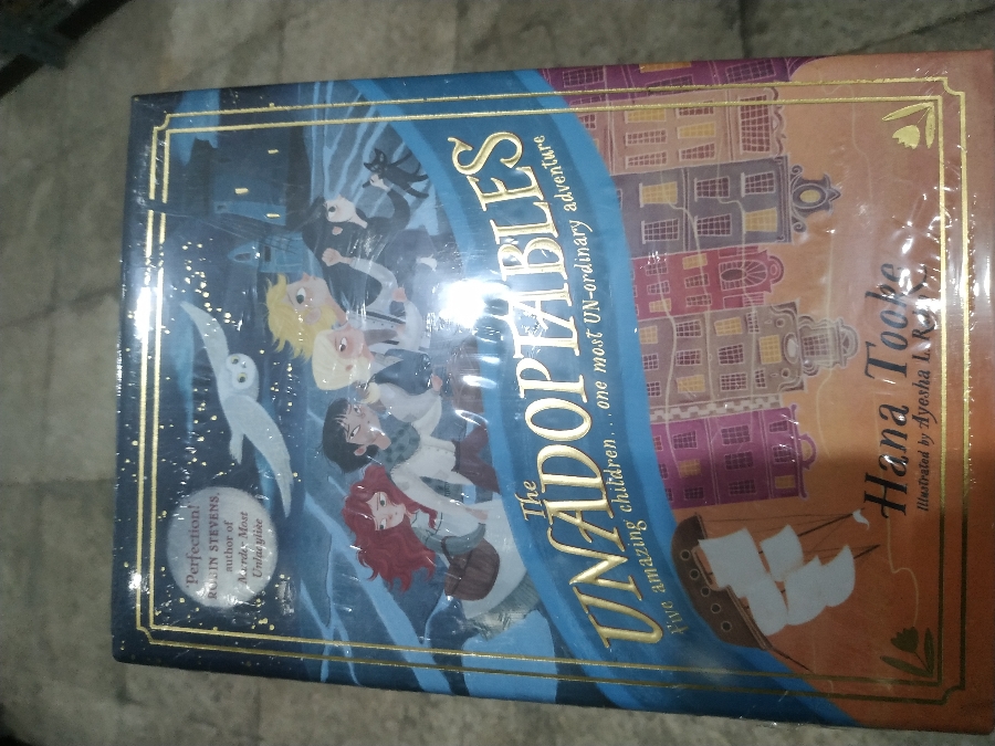 [Phiên chợ sách cũ] The Unadoptables: Five Fantastic Children On The ...