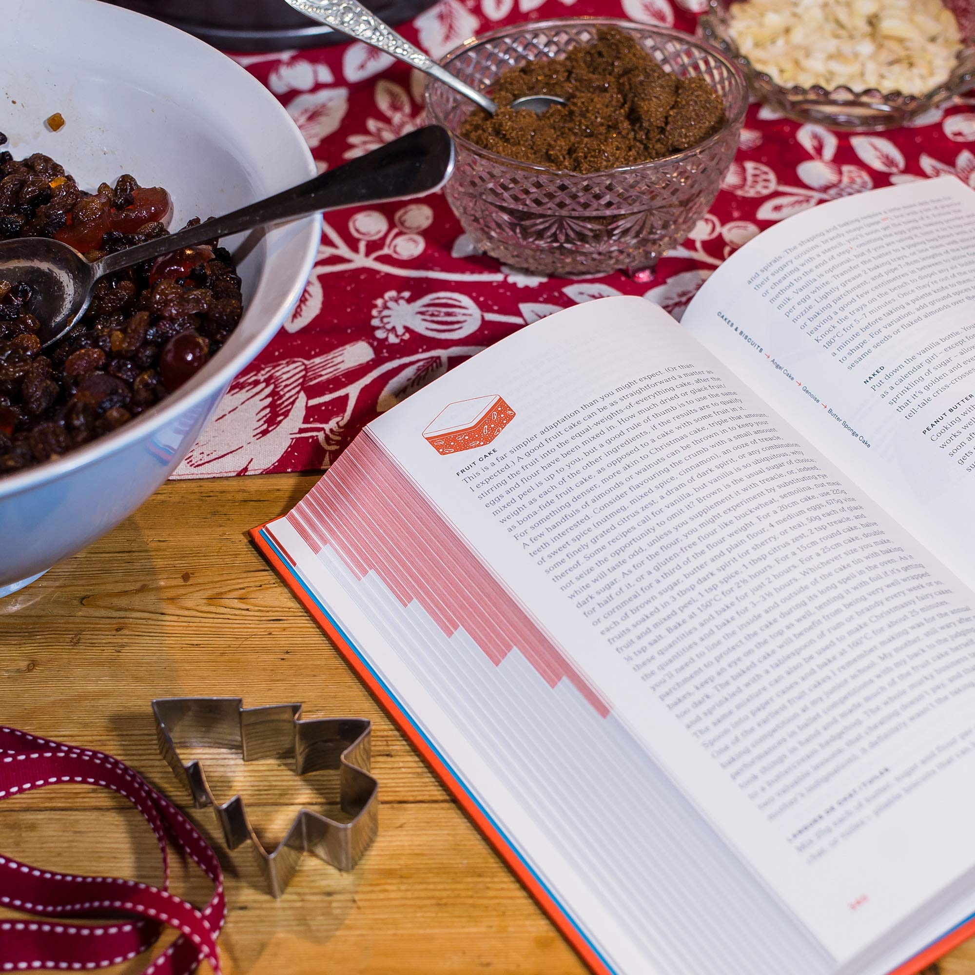 Lateral Cooking : Foreword By Yotam Ottolenghi