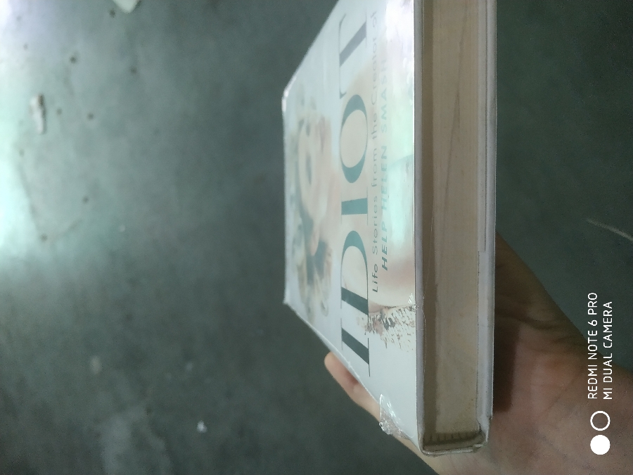 [Phiên chợ sách cũ] Idiot: Life Stories From The Creator Of Help Helen ...