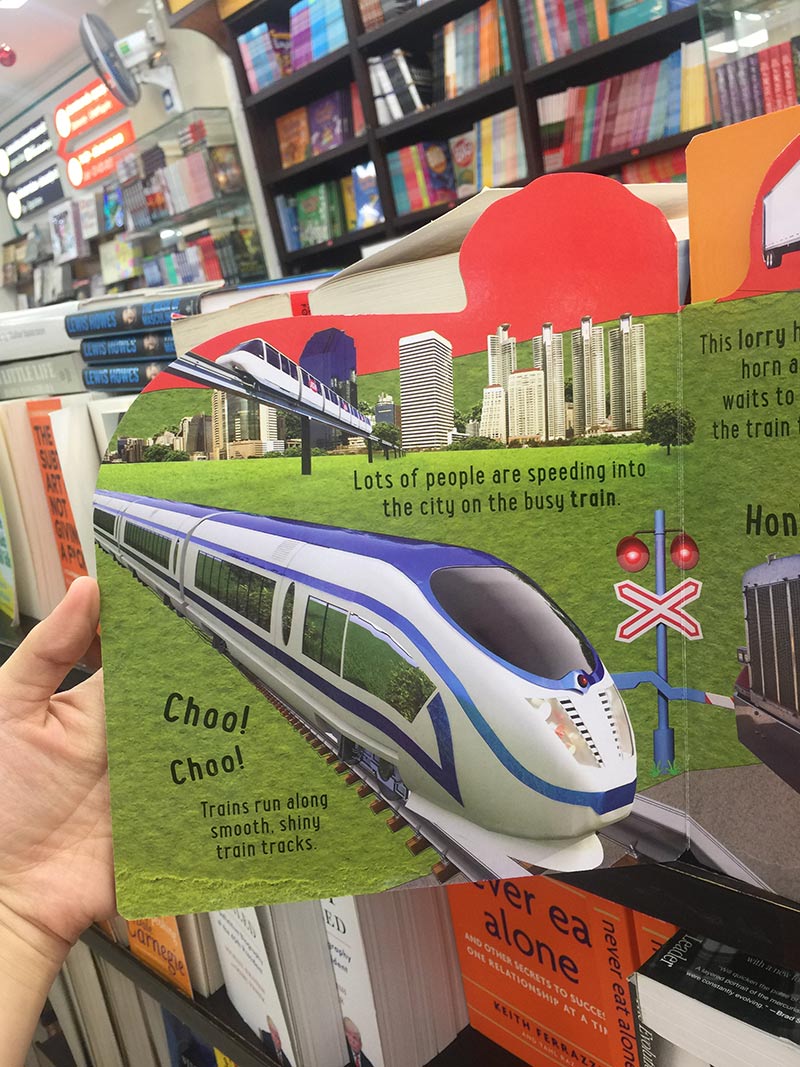 Disc. Kids Honk On Road