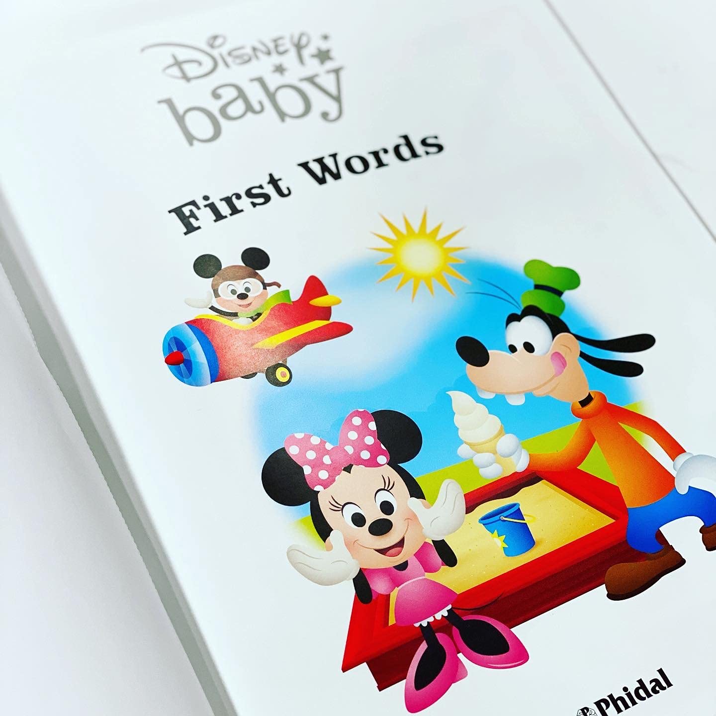 Disney Baby Sticker Book Treasury - FAHASA.COM
