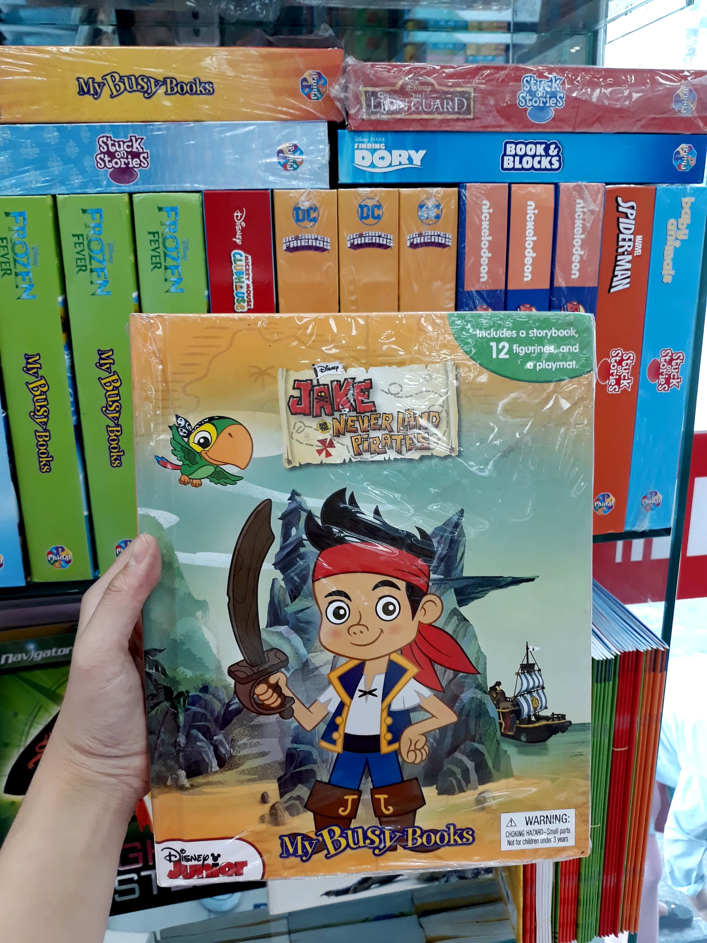 Disney Jake Neverland My Busy Book