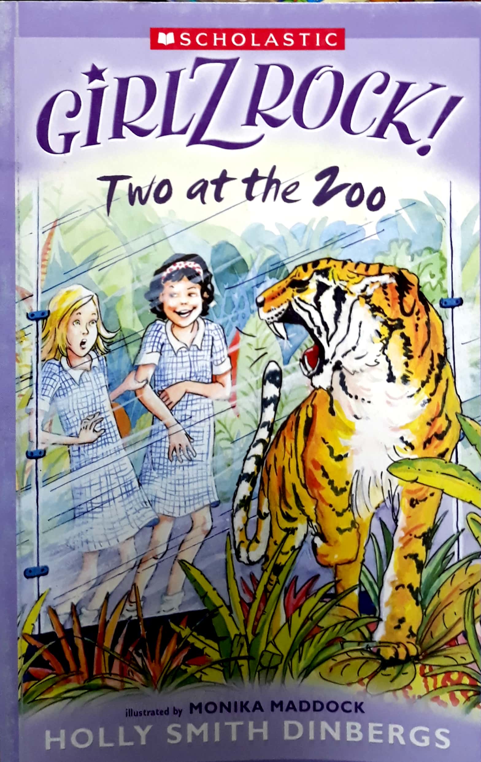 Girlz Rock: Two At The Zoo - FAHASA.COM