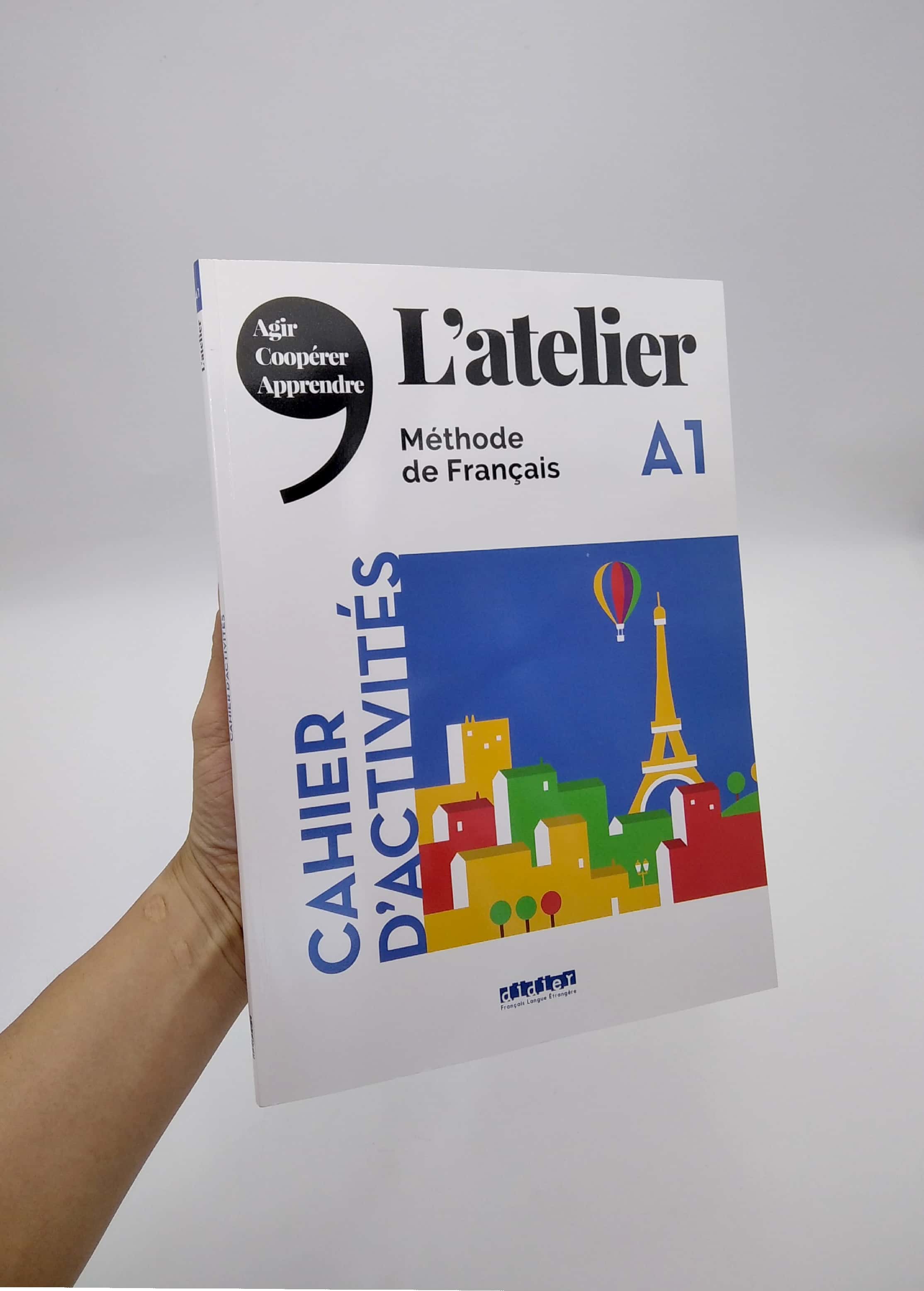 L'atelier niv .A1 (éd.2019) - Cahier + CD - FAHASA.COM
