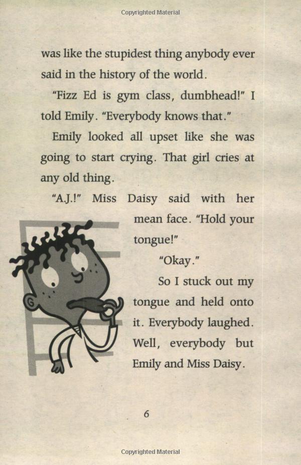 My Weird School #5: Miss Small Is off the Wall! - FAHASA.COM