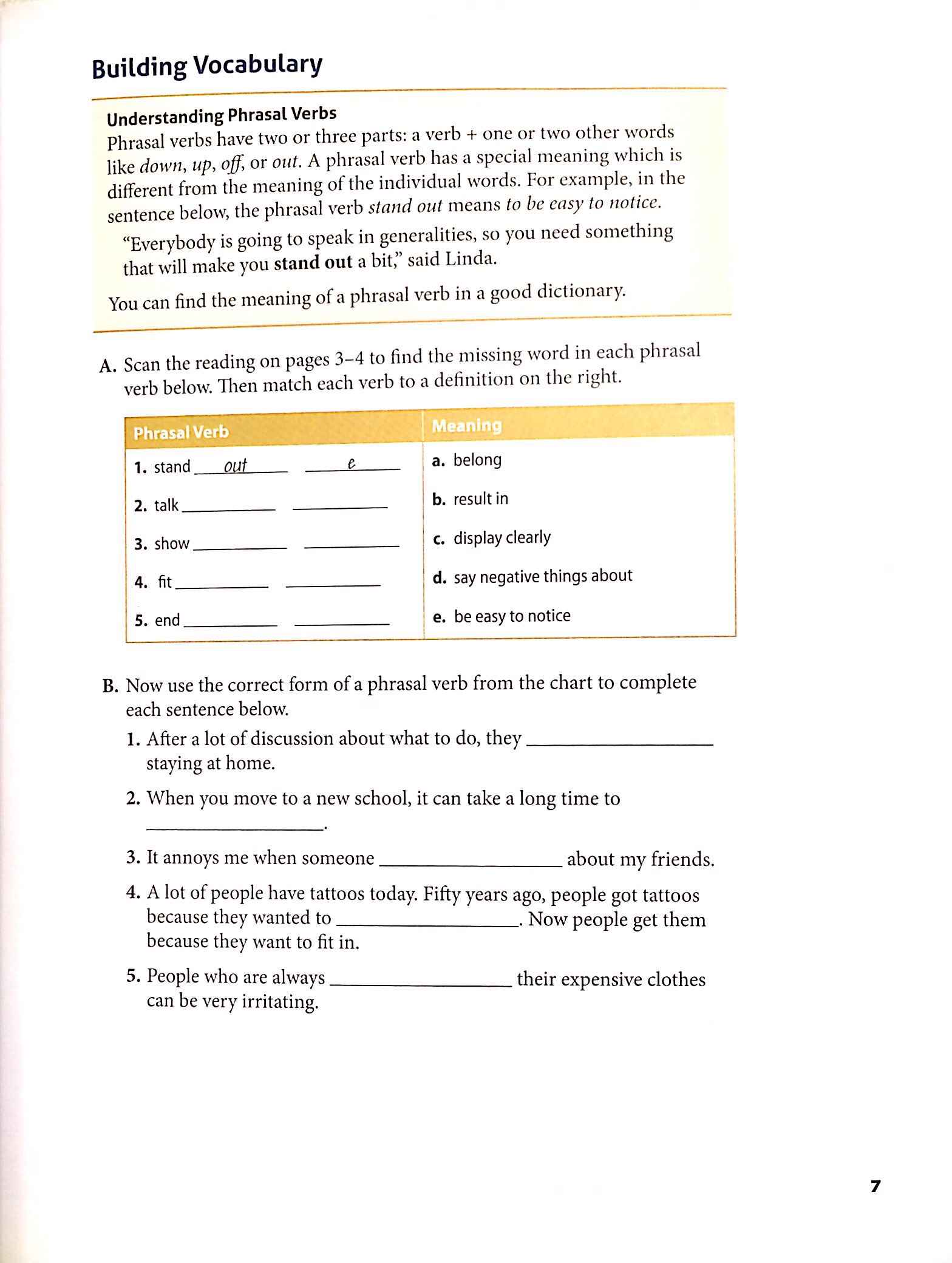 Select Readings Intermediate Student Book 2Ed - FAHASA.COM