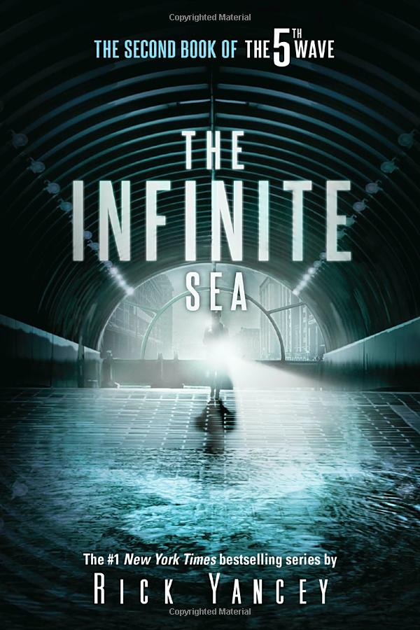 The Infinite Sea - FAHASA.COM