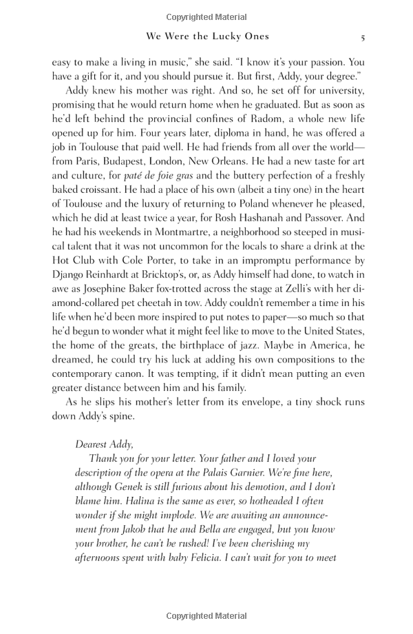 We Were the Lucky Ones - FAHASA.COM