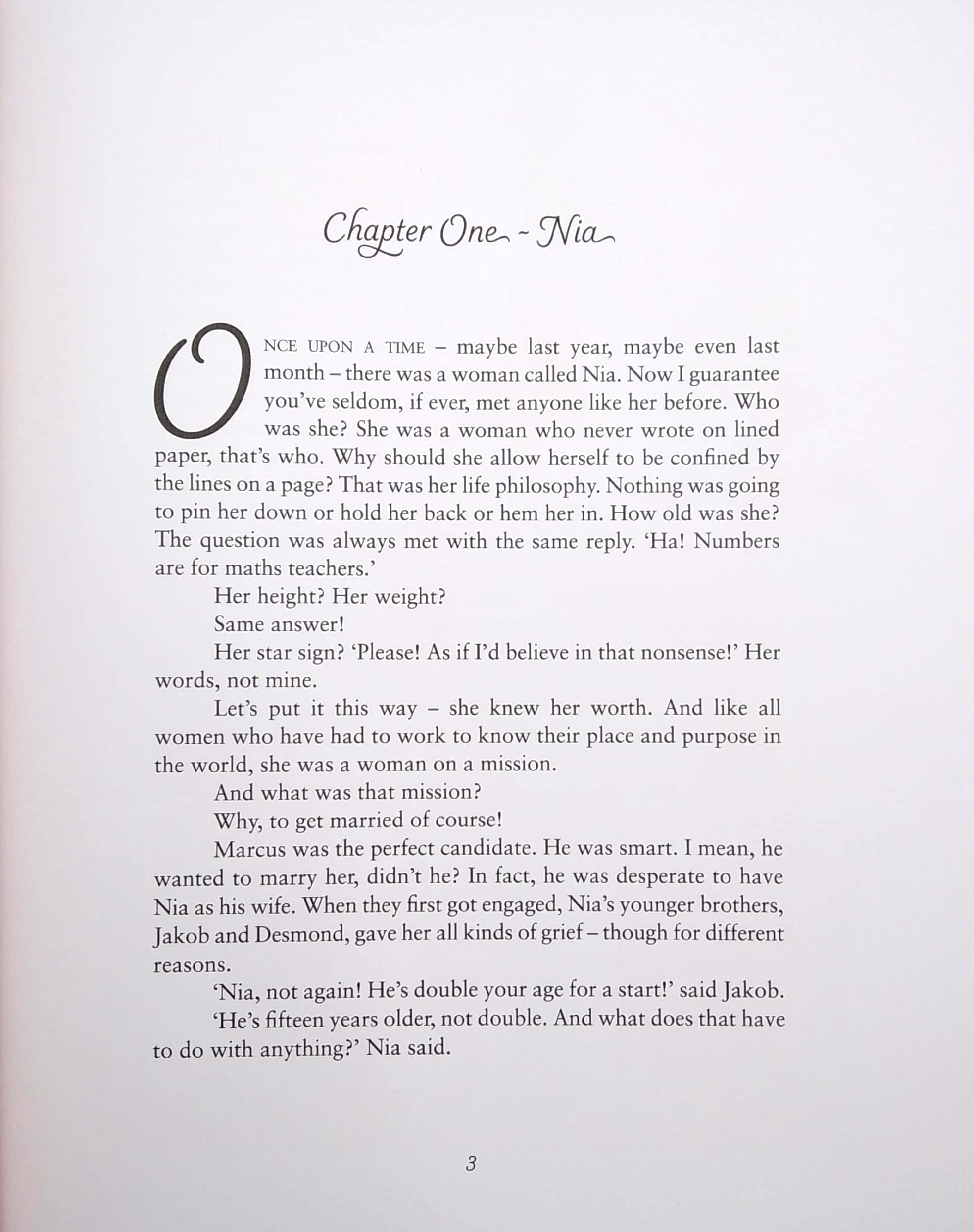 Blueblood: A Fairy Tale Revolution - FAHASA.COM