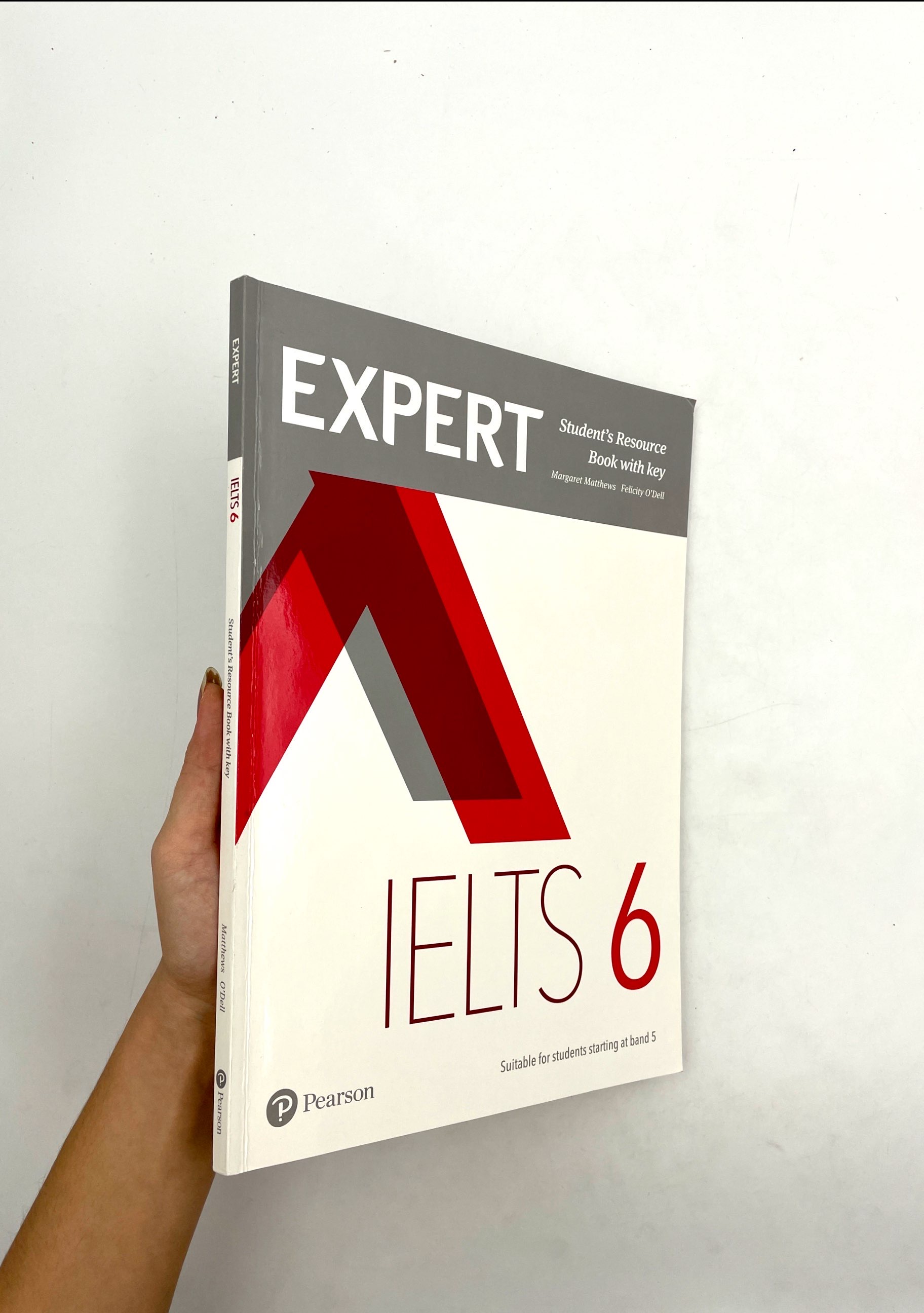 Expert IELTS 6: Student Resource + Key - FAHASA.COM