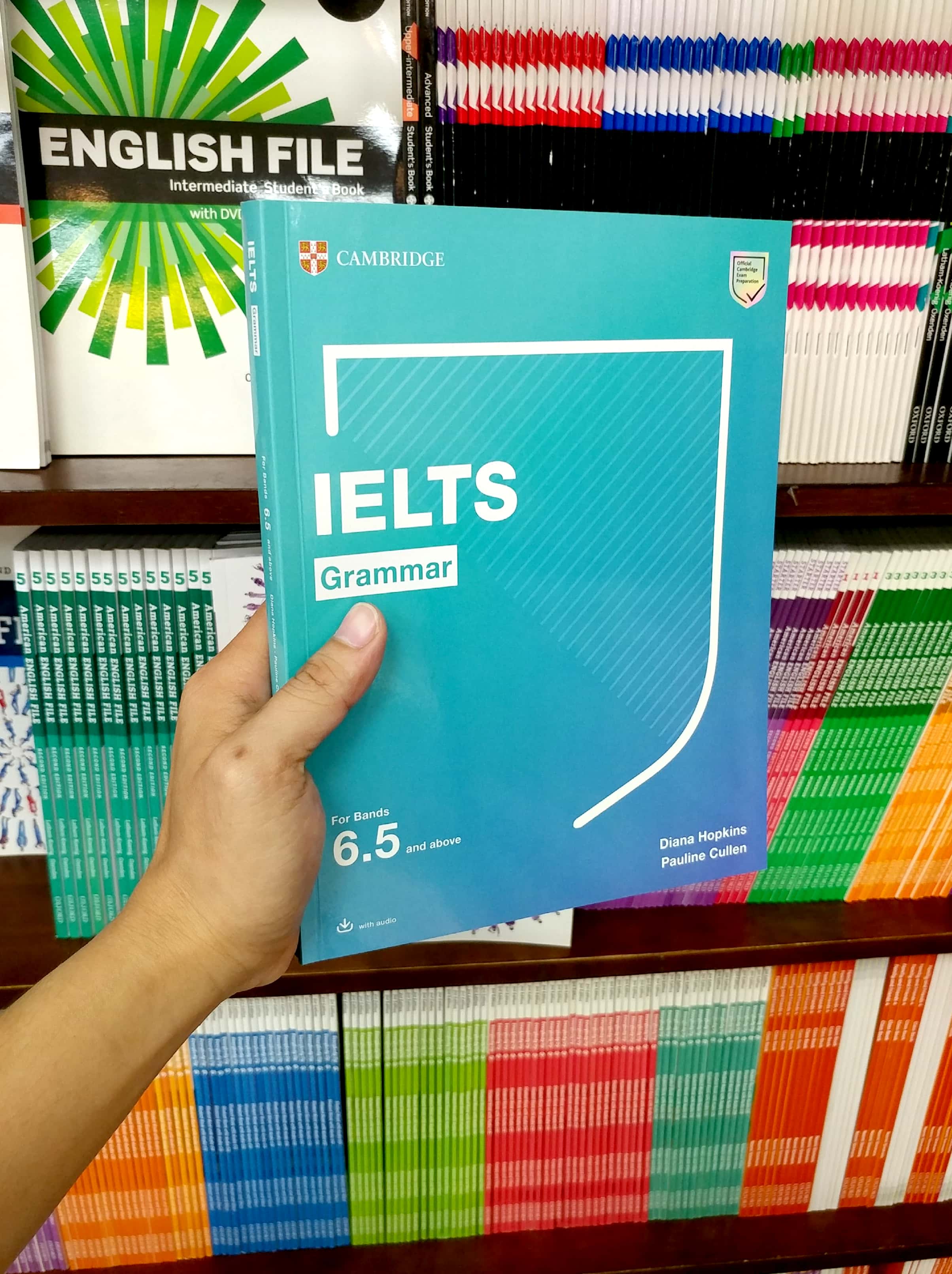 IELTS Grammar For Bands 6.5 And Above With Answers And Downloadable Audio - FAHASA.COM