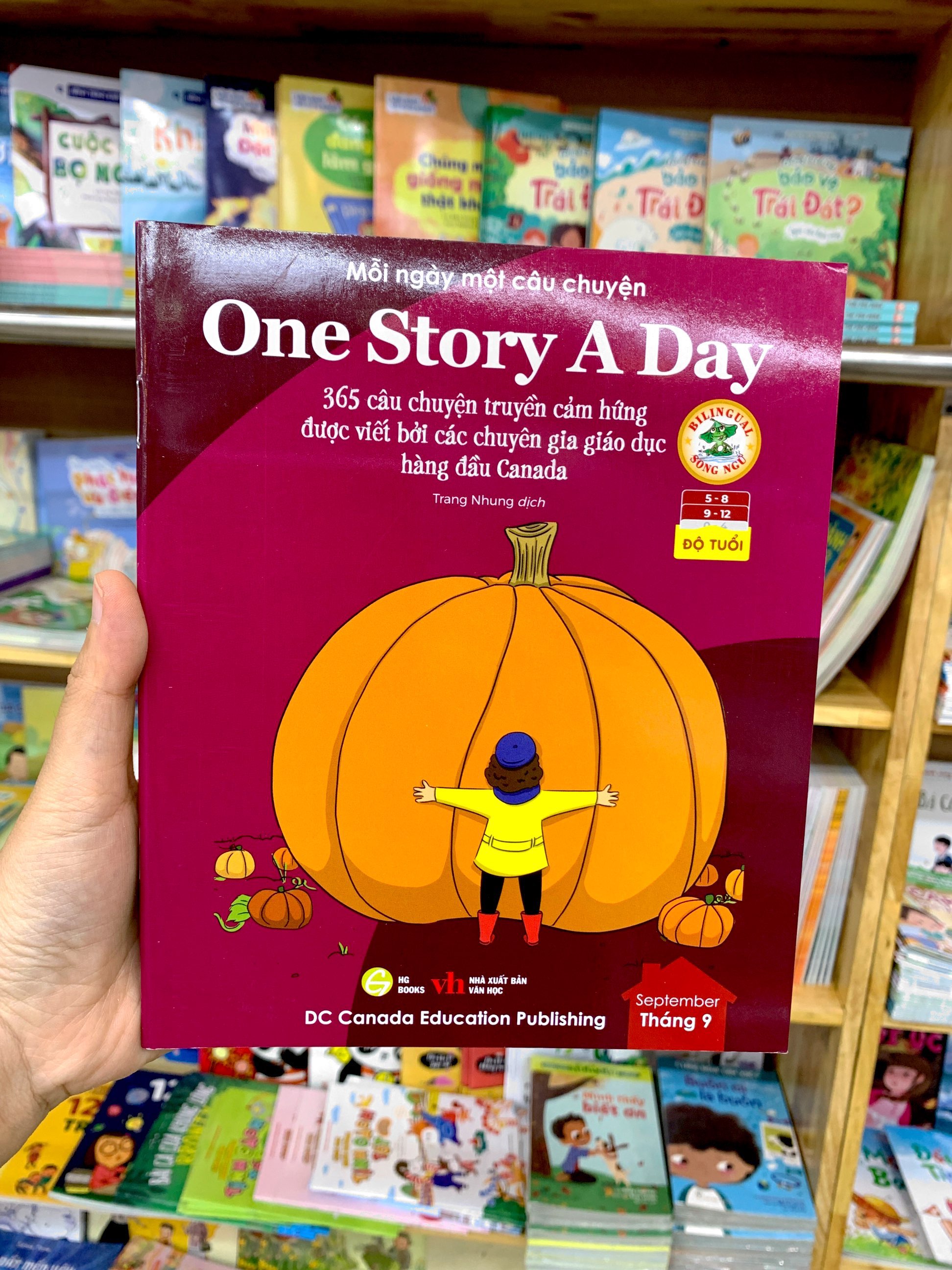 Sách Mỗi Ngày Một Câu Chuyện - One Story A Day - 365 Câu Chuyện Truyền ...