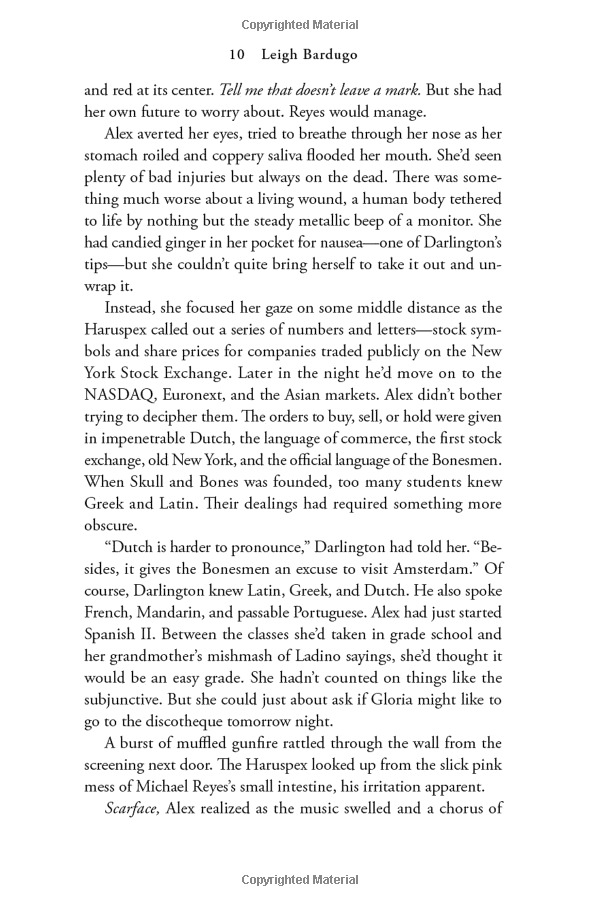 Ninth House (Alex Stern Book 1) - FAHASA.COM