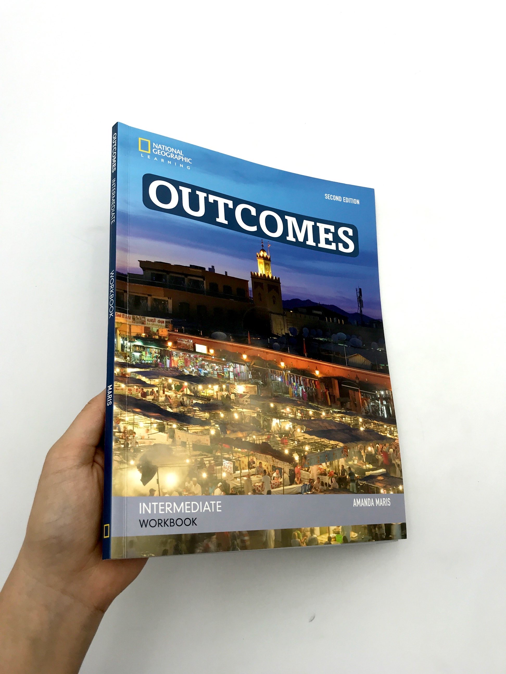 Outcomes Intermediate: Workbook - FAHASA.COM