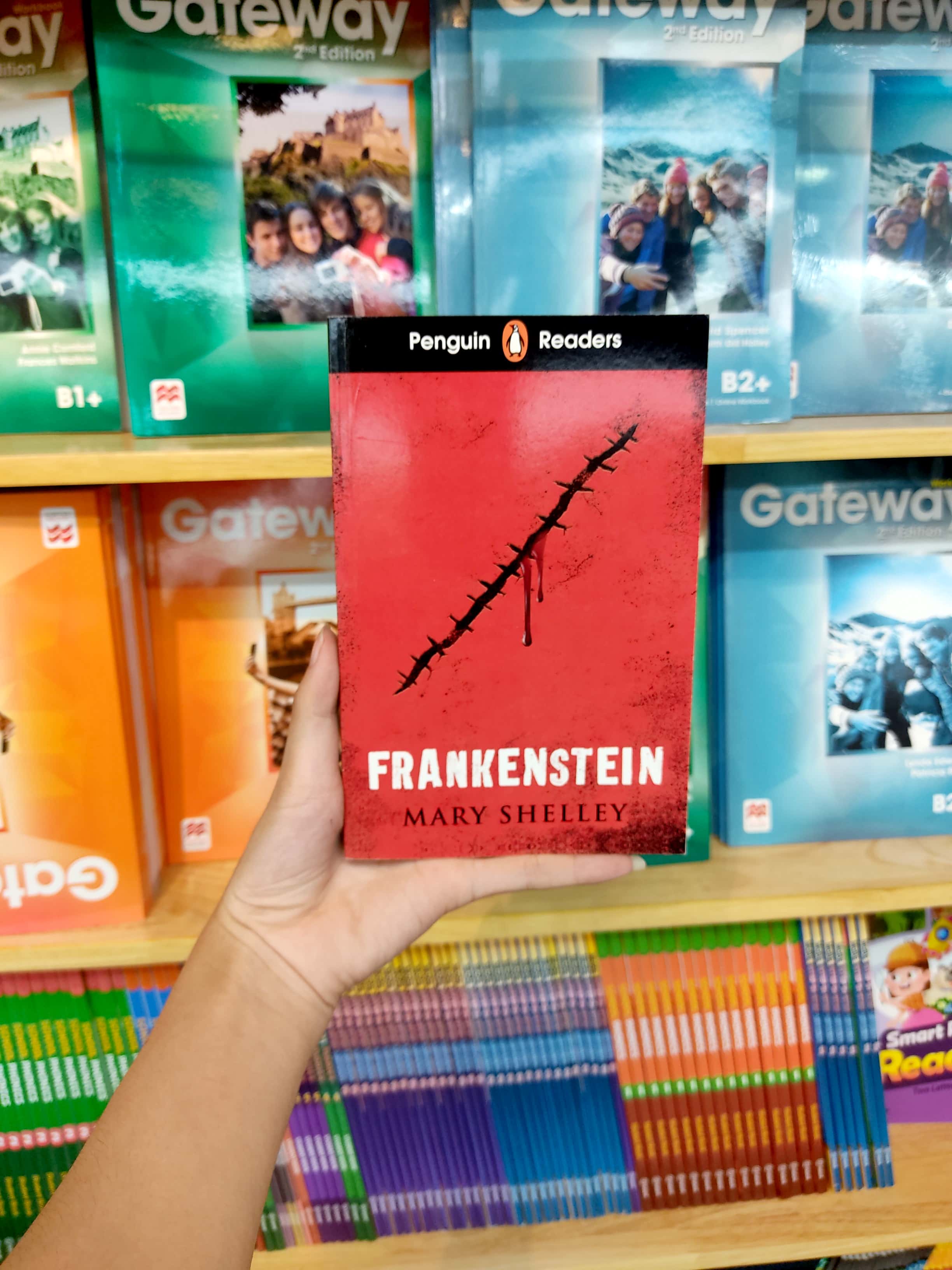 Penguin Readers Level 5: Frankenstein - FAHASA.COM