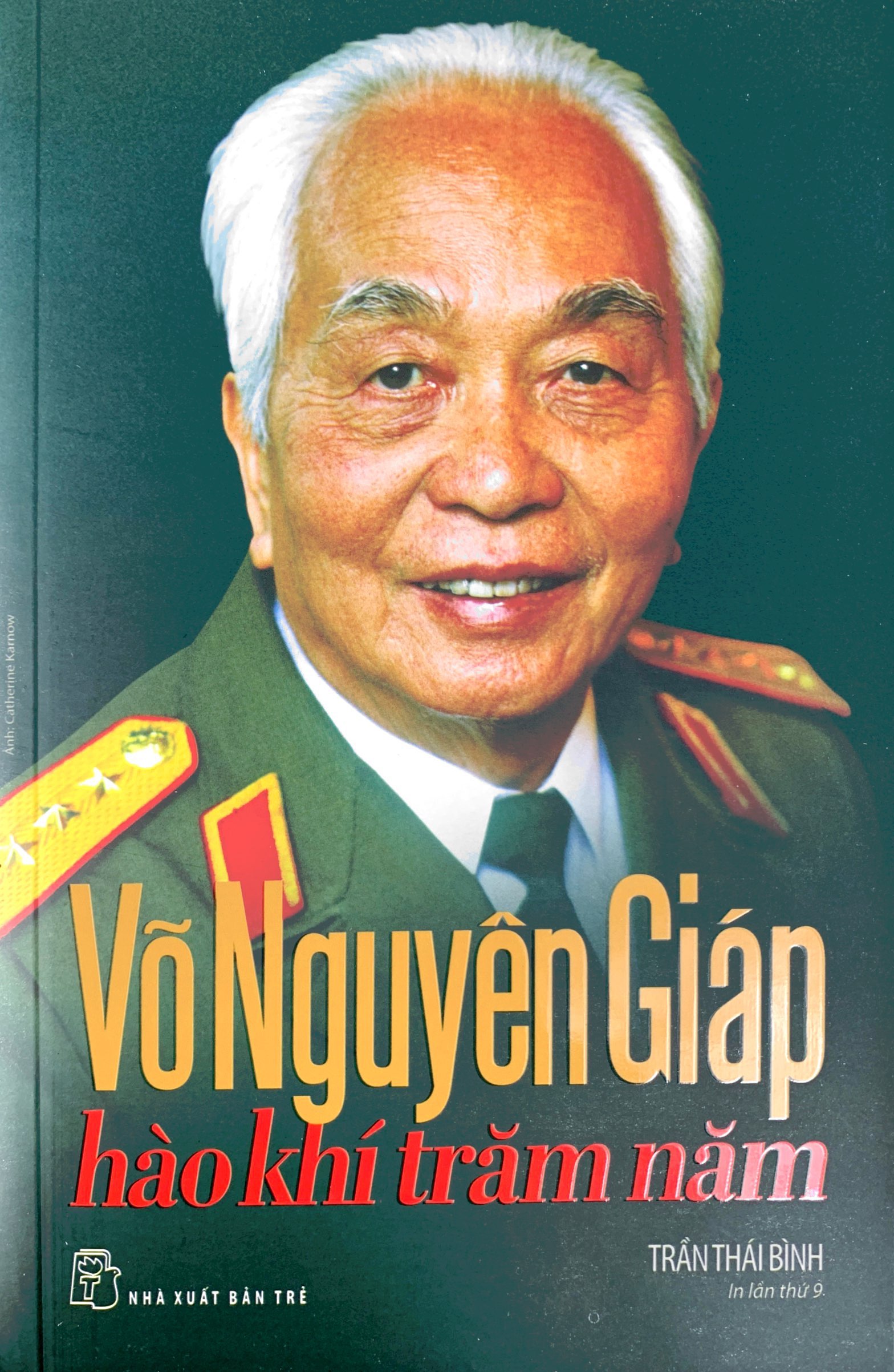 Võ Nguyên Giáp - Hào Khí Trăm Năm PDF - Tờ Khai Y Tế