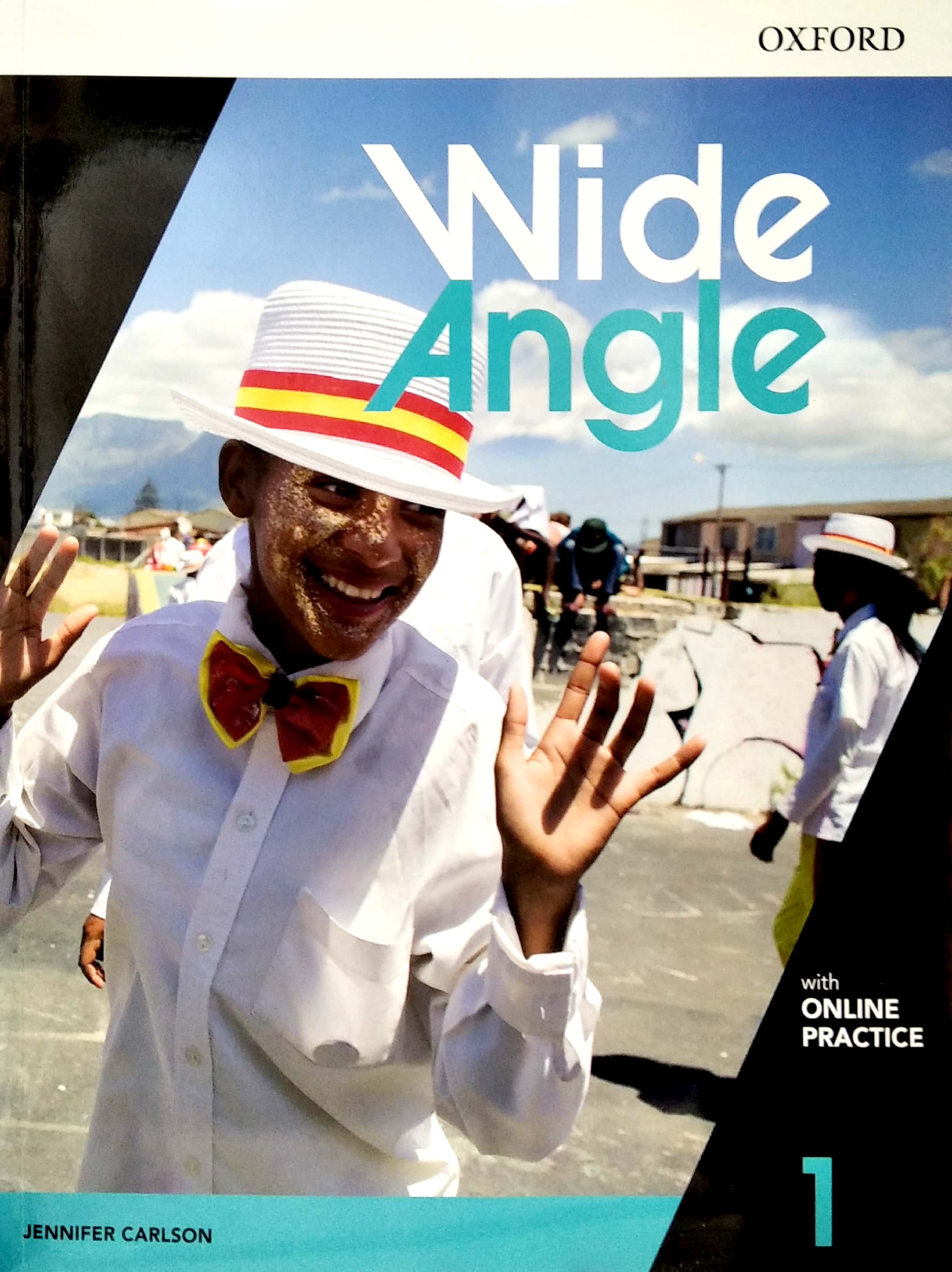 Wide Angle: Level 1: Student Book With Online Practice - FAHASA.COM